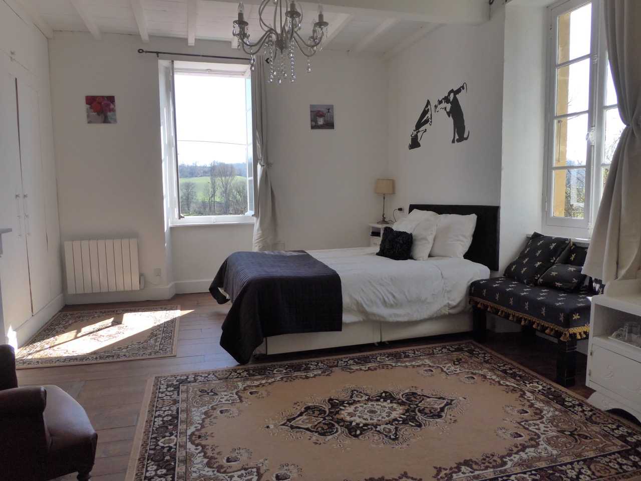 Fine Country Houses and Traditional Character Homes for Sale in France