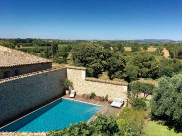 Fine Stone Country Houses and Traditional Homes for Sale in France