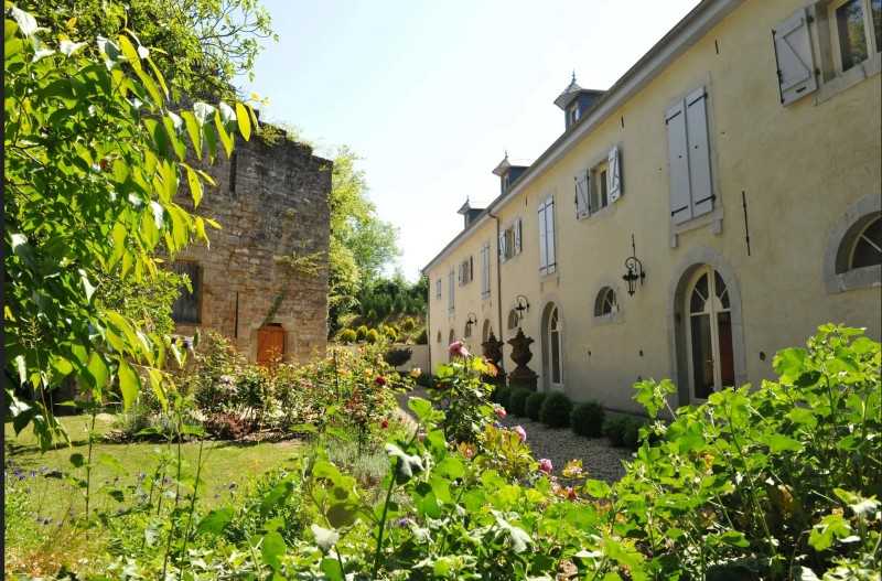 Castles and Chateau for Sale in France | My-French-House.com