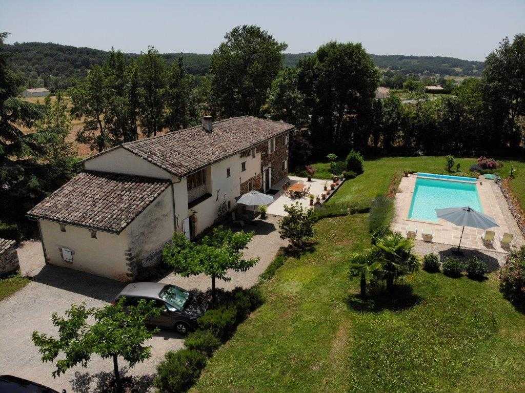 Fine Stone Country Houses and Traditional Homes for Sale in France