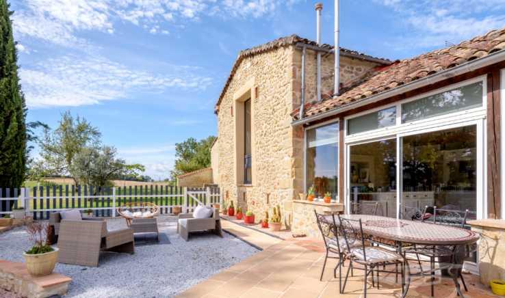 Farms and Rural Properties For Sale in France | My-French-House.com